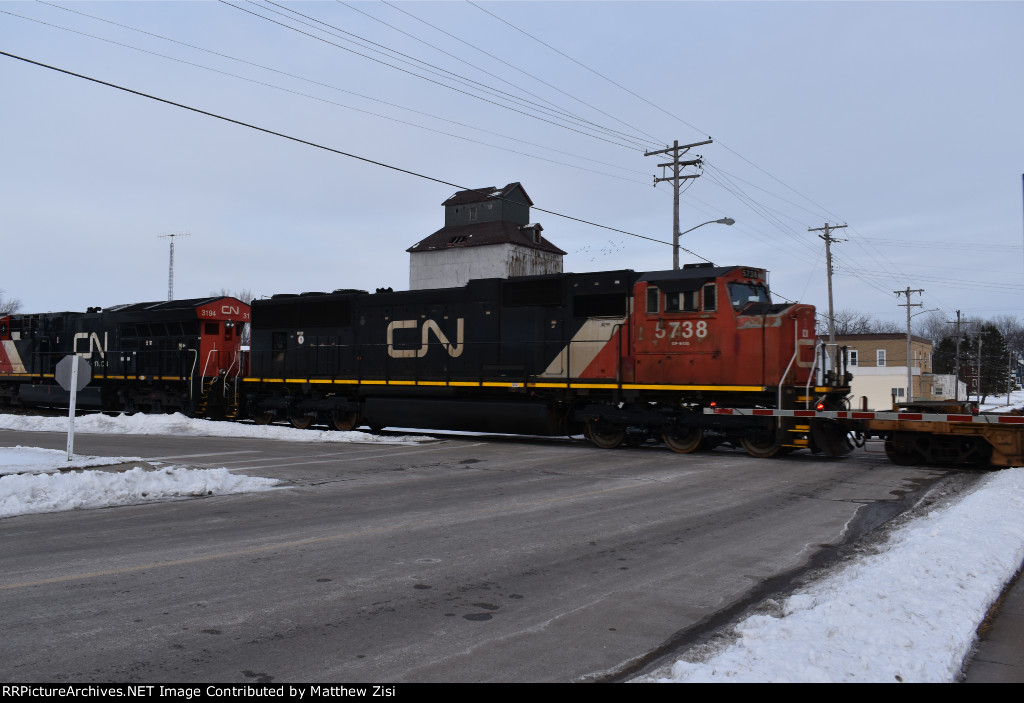 CN 5738